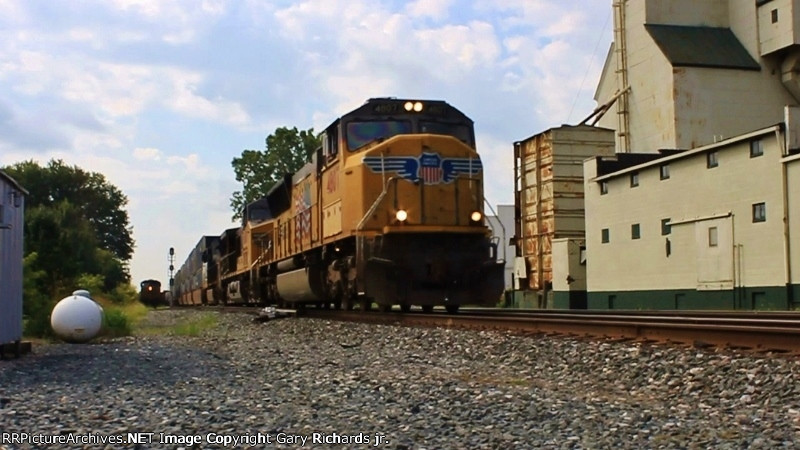 UP 4807, 6600, & CSX 3371